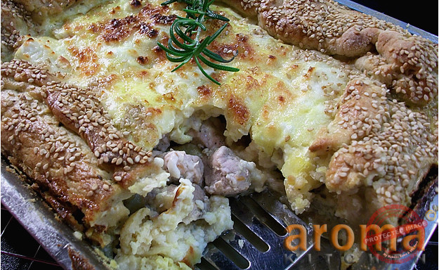 Pork and Gozo cheeslet pie - Aceline