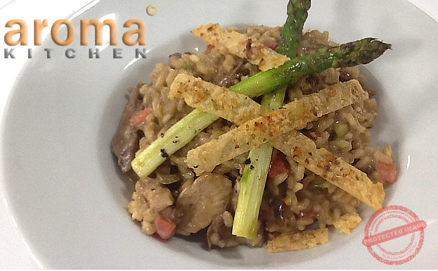 Risotto with chicken, porcini mushrooms and asparagus - Aceline